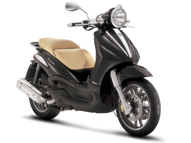 DER-ROLLERHOF - PIAGGIO-NEUFAHRZEUGE - PIAGGIO-BEVERLY-500-CRUISER