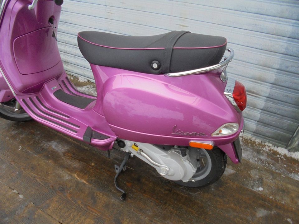 Vespa LX 50 2 Takt Rosa Chic NR 367 - DER-ROLLERHOF